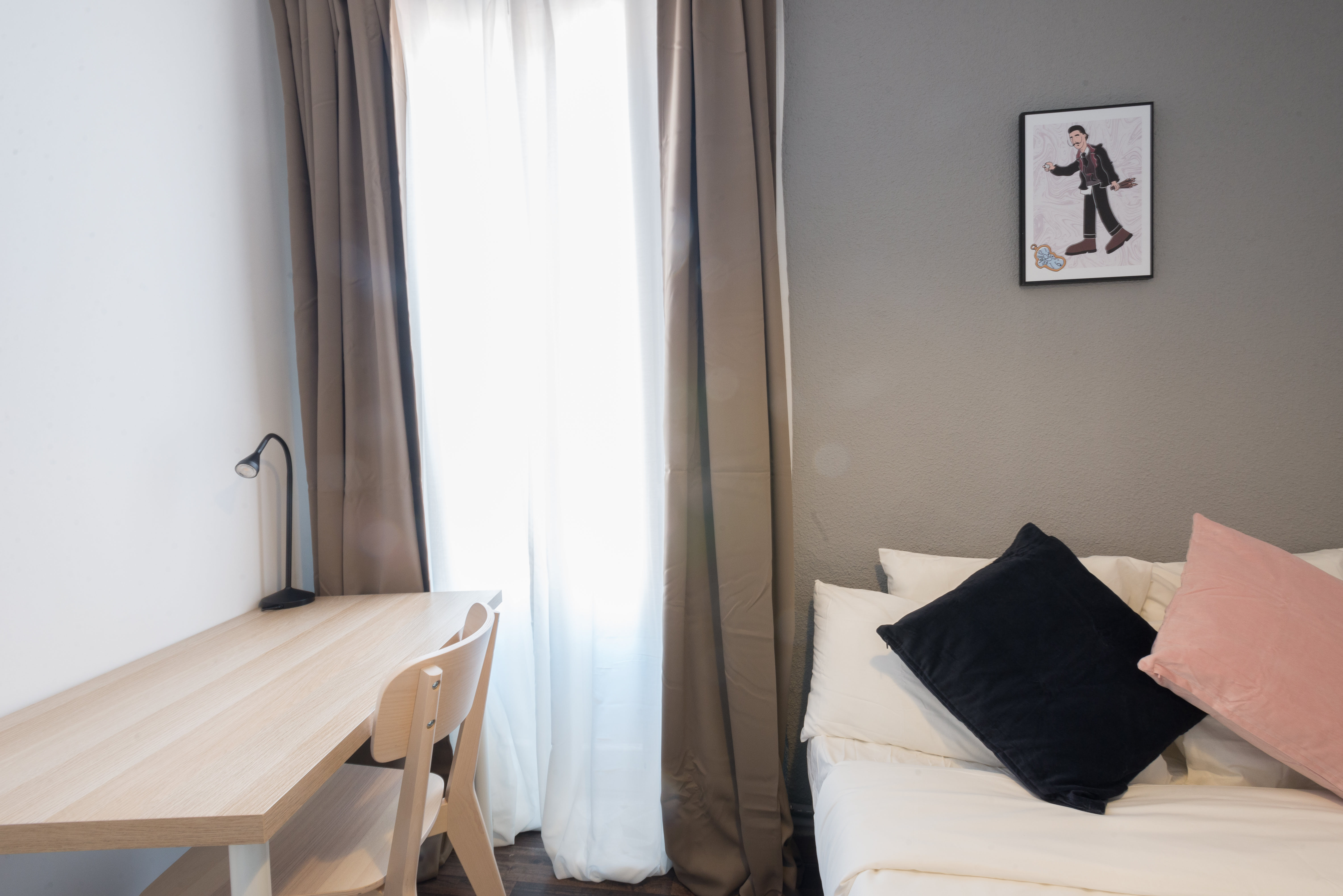 Private Room for Rent in Madrid, Spain | Habyt